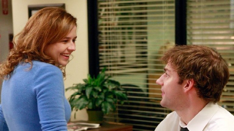 7 Ways Screenwriters Can Naturally Introduce Character Names - ScreenCraft